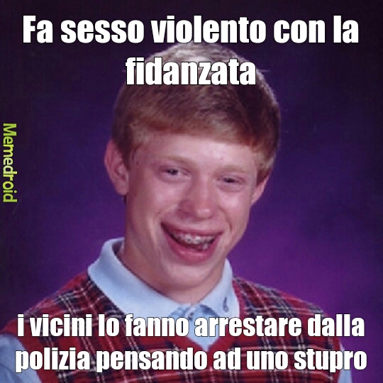 Meme Fidanzata Violenta