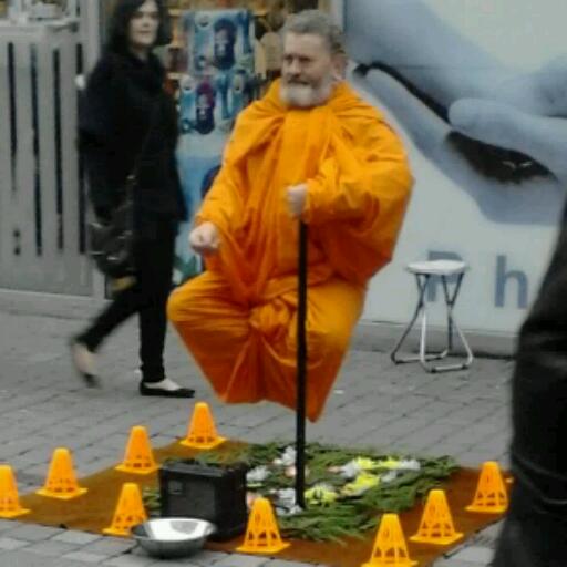 Seen this dude on the street today - Meme by bigrob_101 :) Memedroid